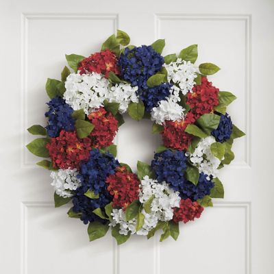 Wreaths - Indoor/Outdoor & Holiday Wreaths | Grandin Road